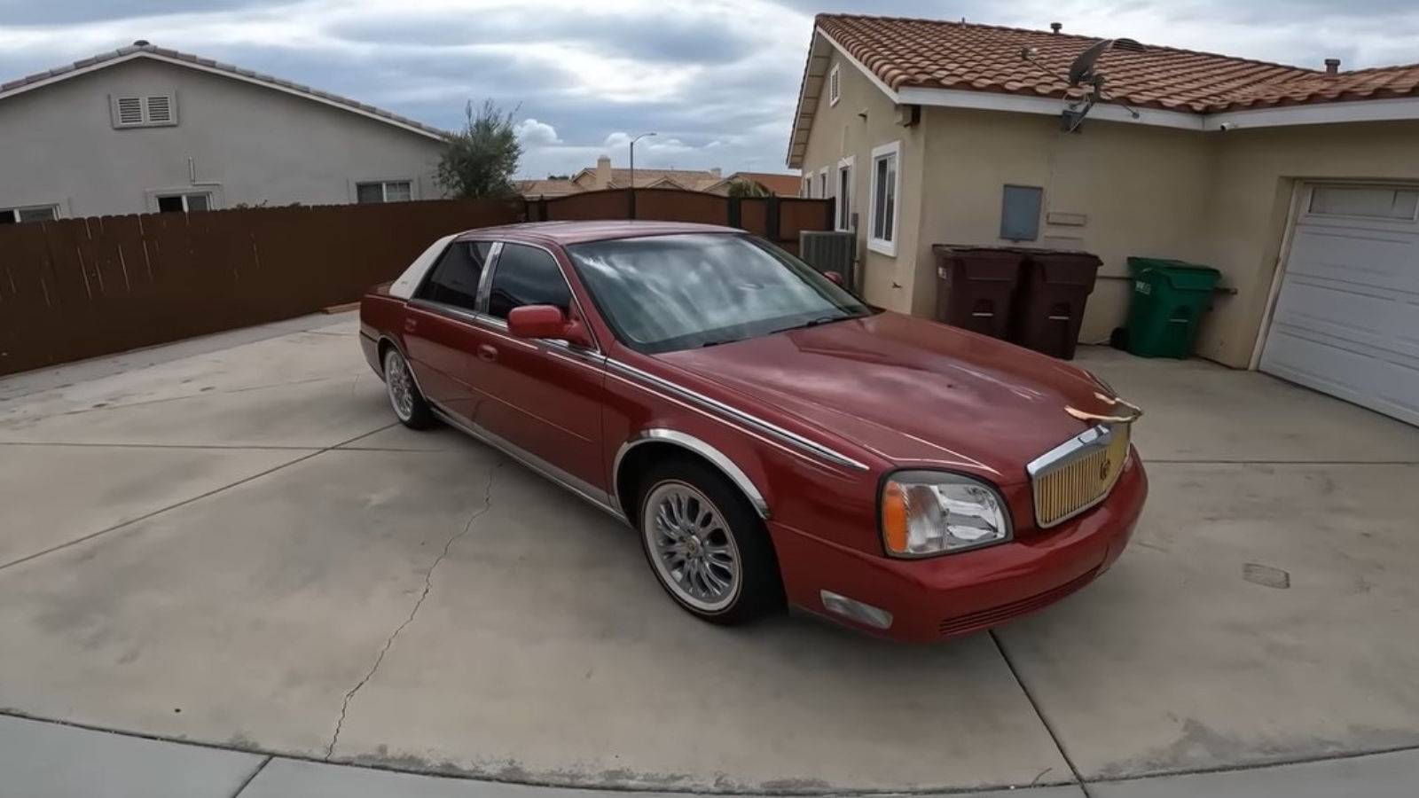 Watch Snoop Dogg's Cadillac, The Snoop DeVille, Get A Restoration