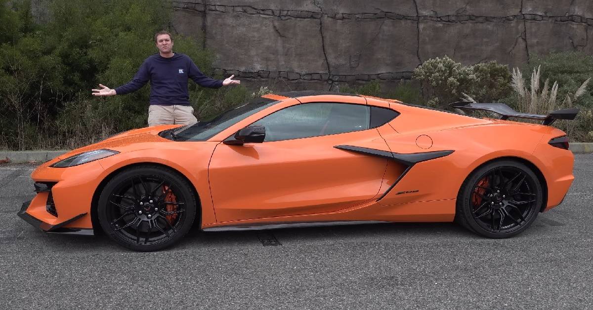Doug DeMuro Reveals What He Thinks About The New 2023 Chevrolet C8 ...