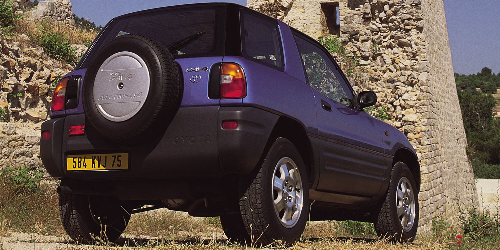 A Guide To Buying A 1995-2000 Toyota RAV4