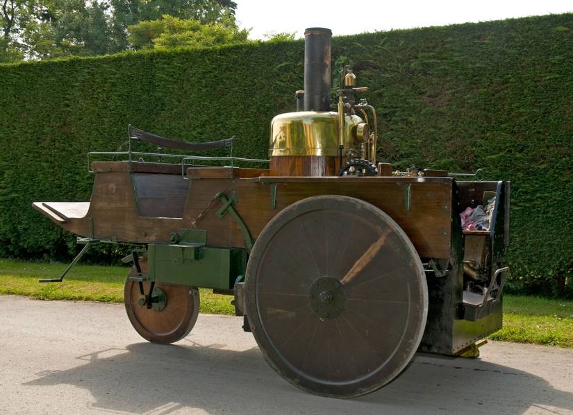 These Are 10 Of The Oldest Cars In The World