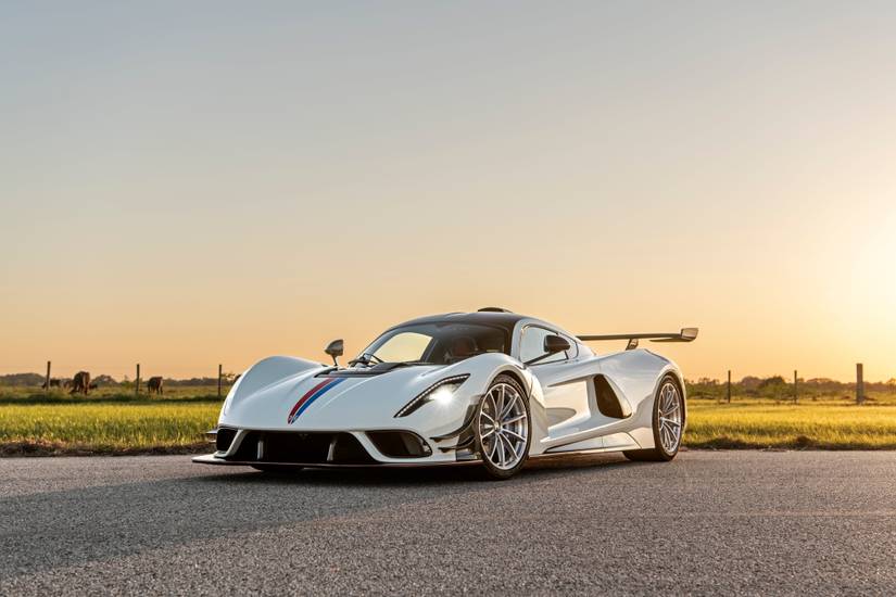 These Are The 10 Fastest Cars Ever Made