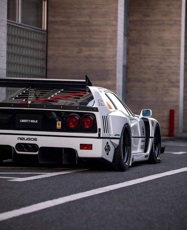Tokyo Auto Salon 2023: This Liberty Walk Ferrari F40 Widebody Is A ...