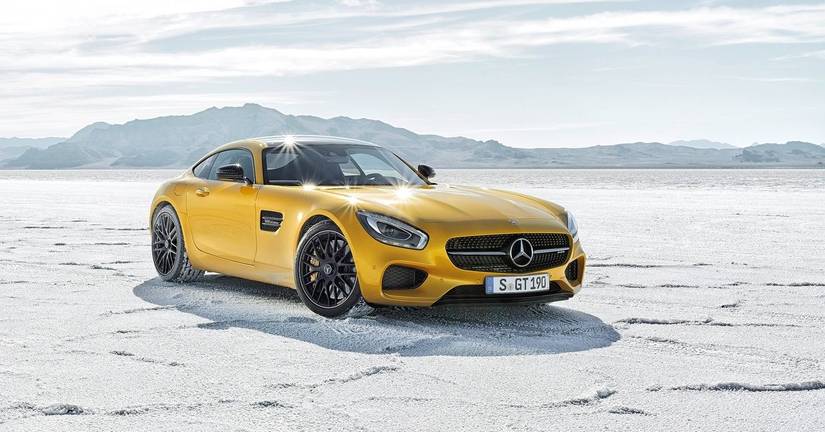 These Spacious Sports Cars Are Perfect For Large People