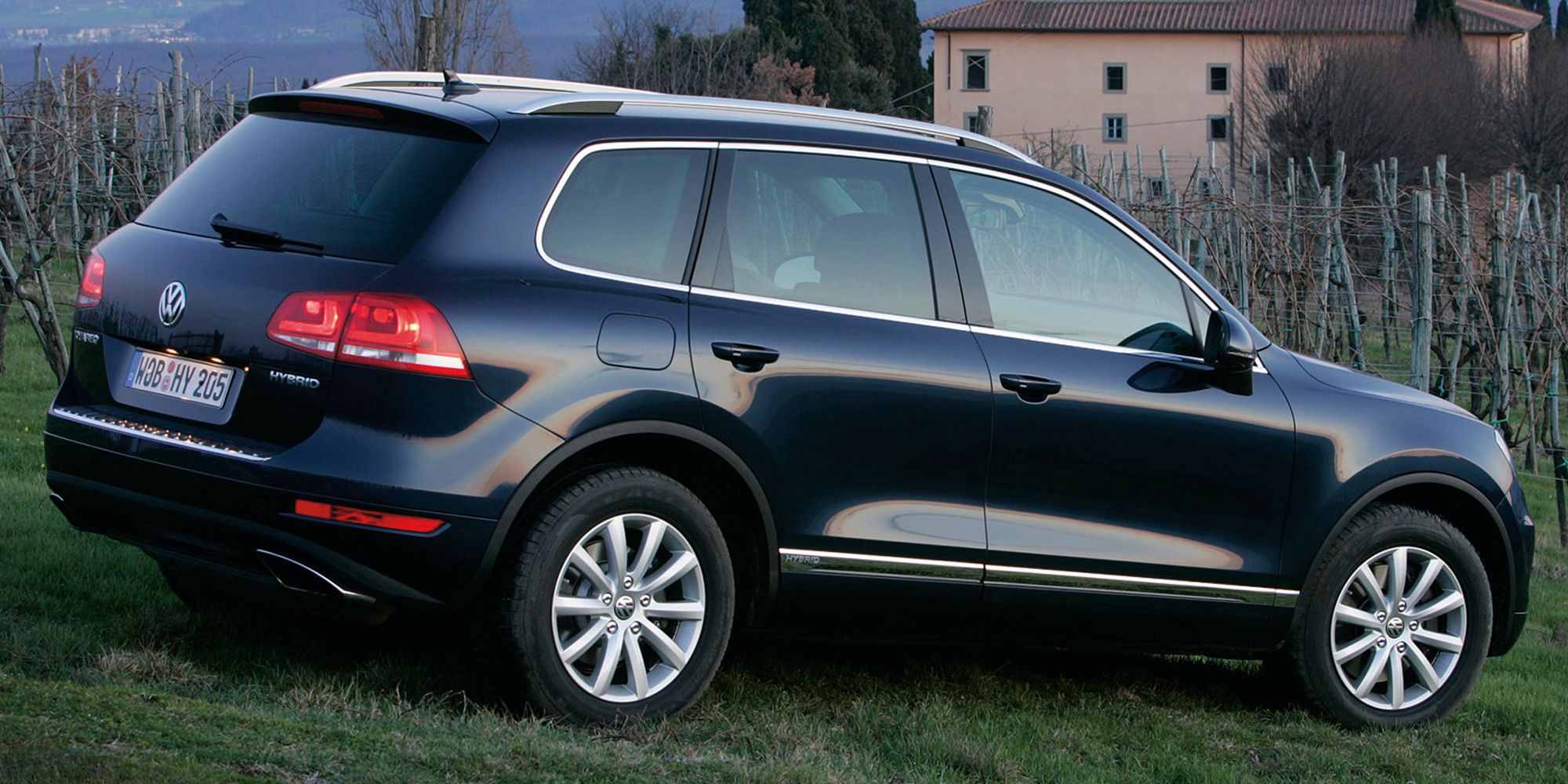 A Guide To Buying A 2011-2018 Volkswagen Touareg