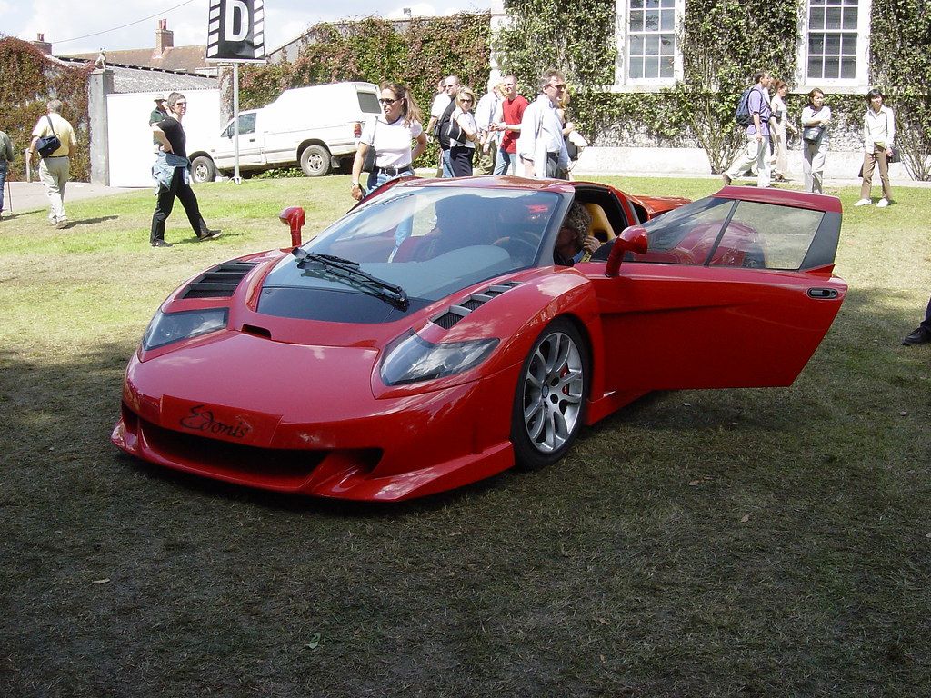 Why These Bugatti EB110 Prototypes Are Way Cooler Than The Final EB110