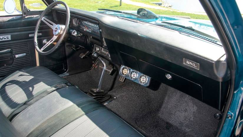 Take A Gander At These 10 Best Muscle Car Interiors