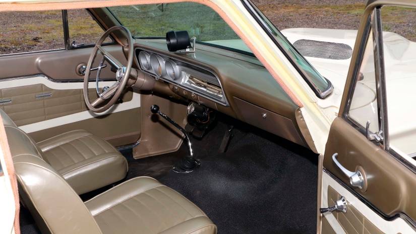 Take A Gander At These 10 Best Muscle Car Interiors