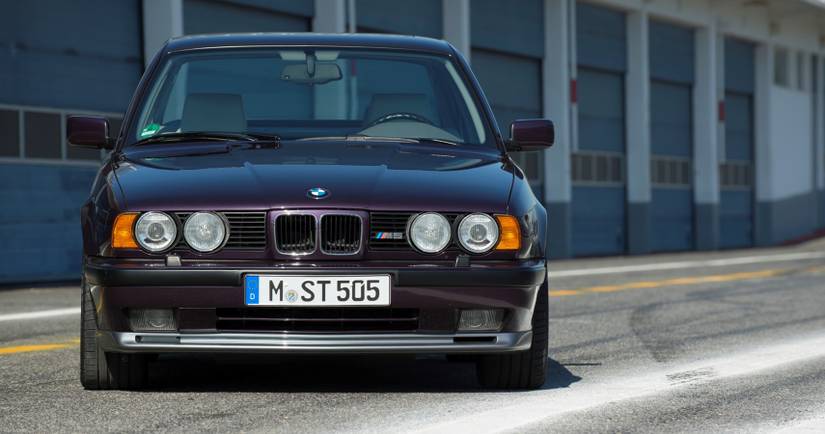 Why The BMW E34 M5 Is The Best Analog Sports Sedan