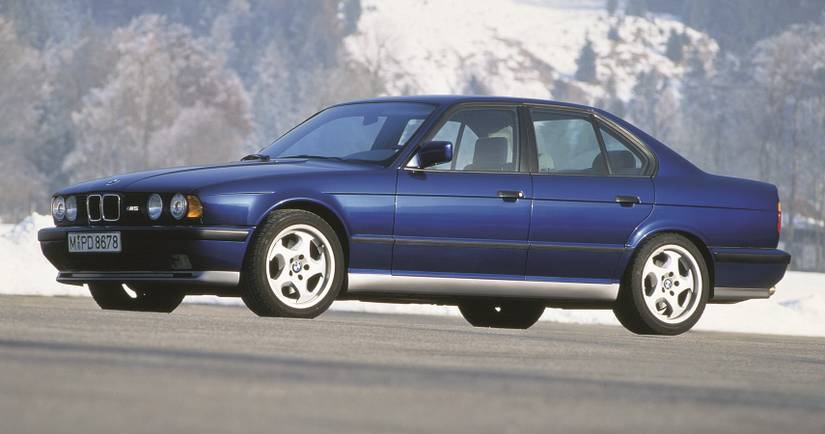 10 Awesome European Classic Cars To Own