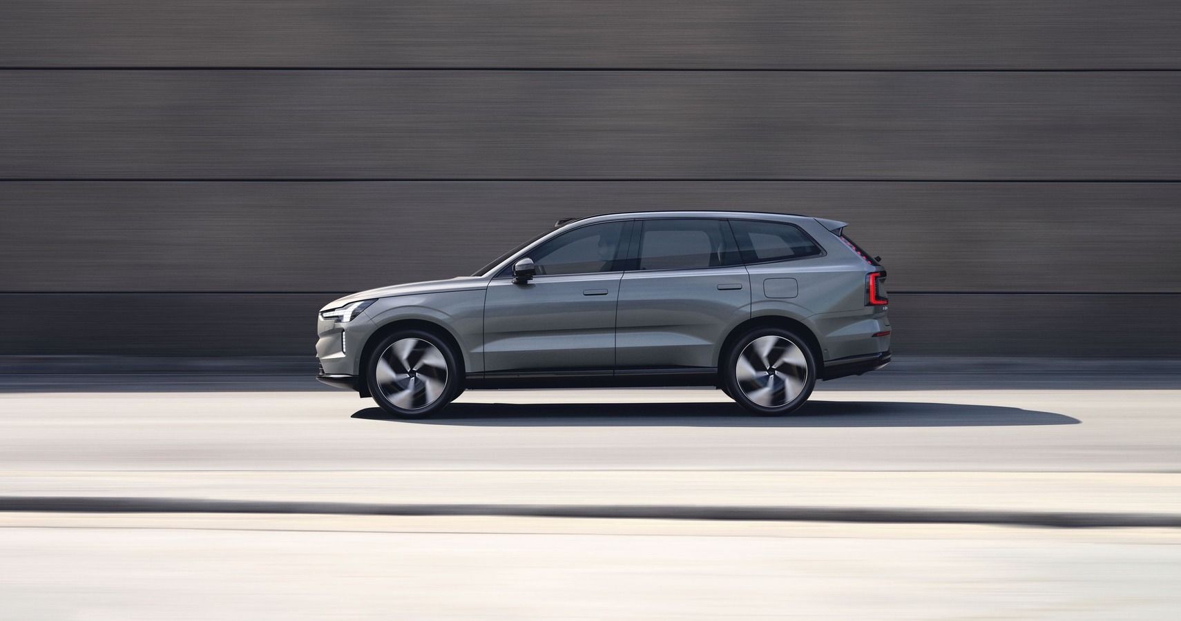 2024 Volvo EX90: Prices, Specs, And Features