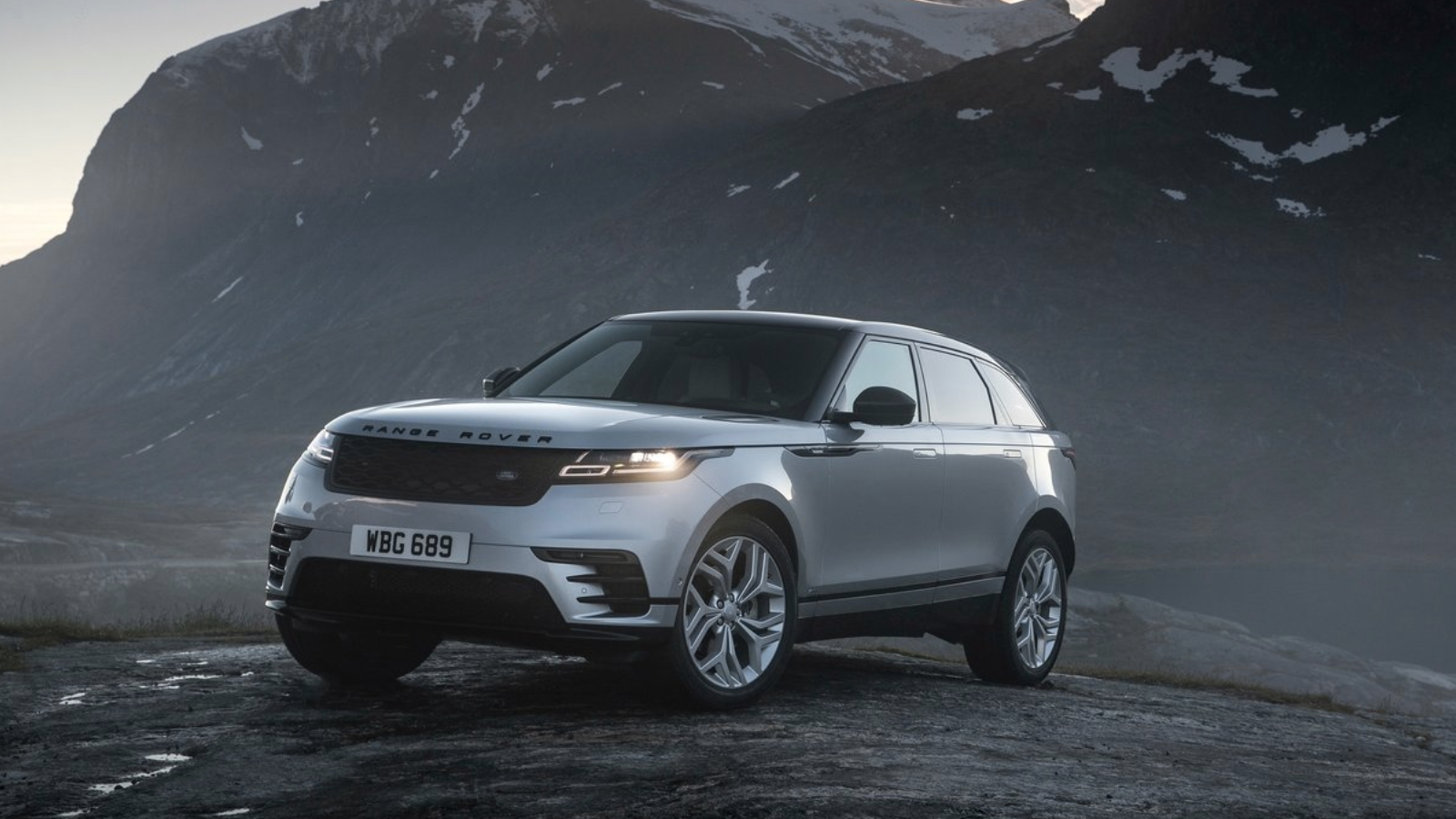 Why You Should Steer Clear Of This Range Rover Velar Model Year
