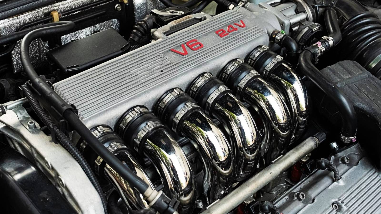 What Makes A Car Fast: The Role Of The Engine Explained