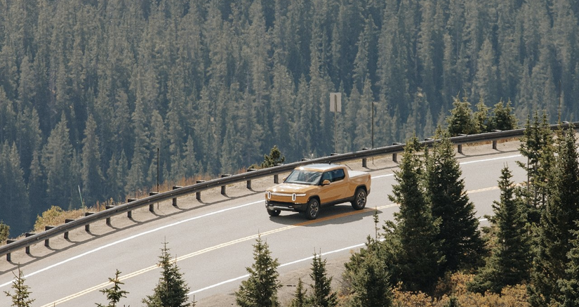 Here’s Why The Rivian R1T Is The Full-Size Pickup Truck With The Best eMPG