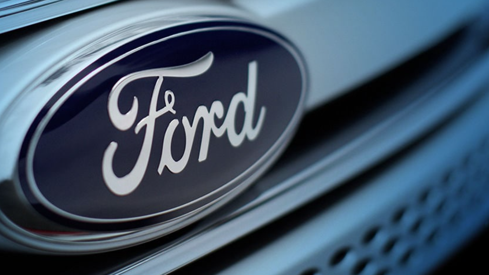 Ford Teases ‘Bullet Train’ Seven-Seater Electric SUV With 350 Mile Range