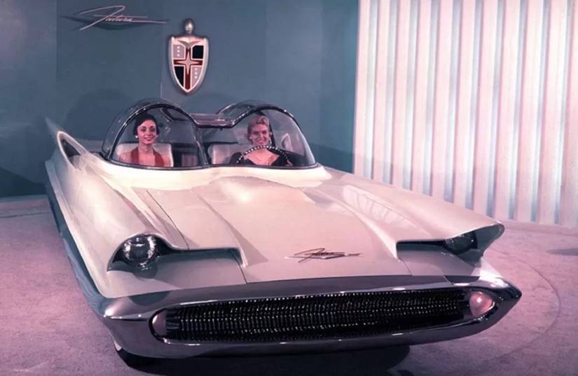 10 Fast Facts About The Batmobile