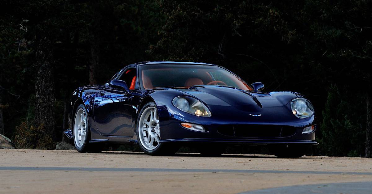 10 Fastest V8 Engine Cars From The '90s