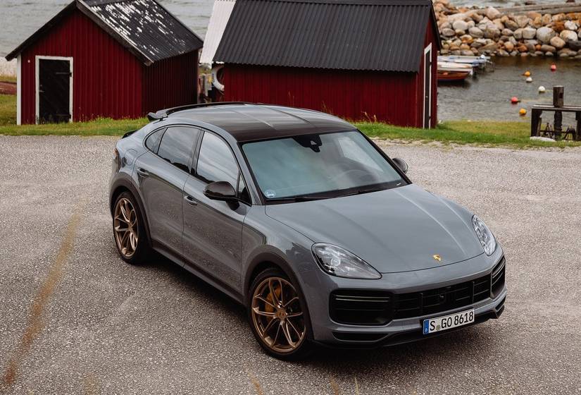 10 Luxurious SUVs For The Ultimate Driving Experience