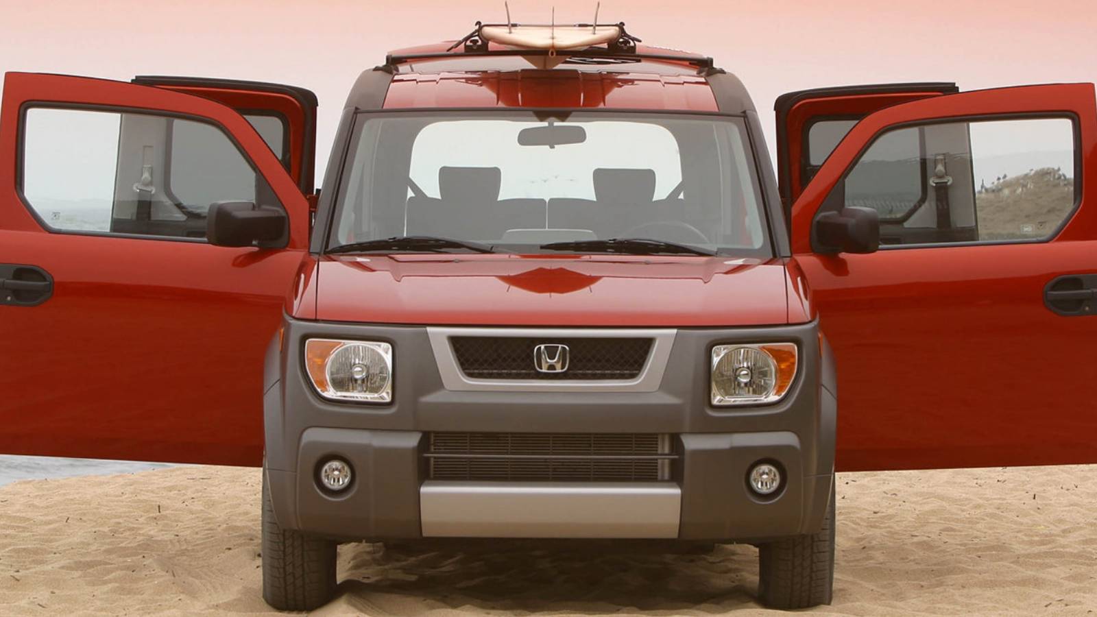 Why Honda's Element Is The Best Compact SUV You've Never Heard Of