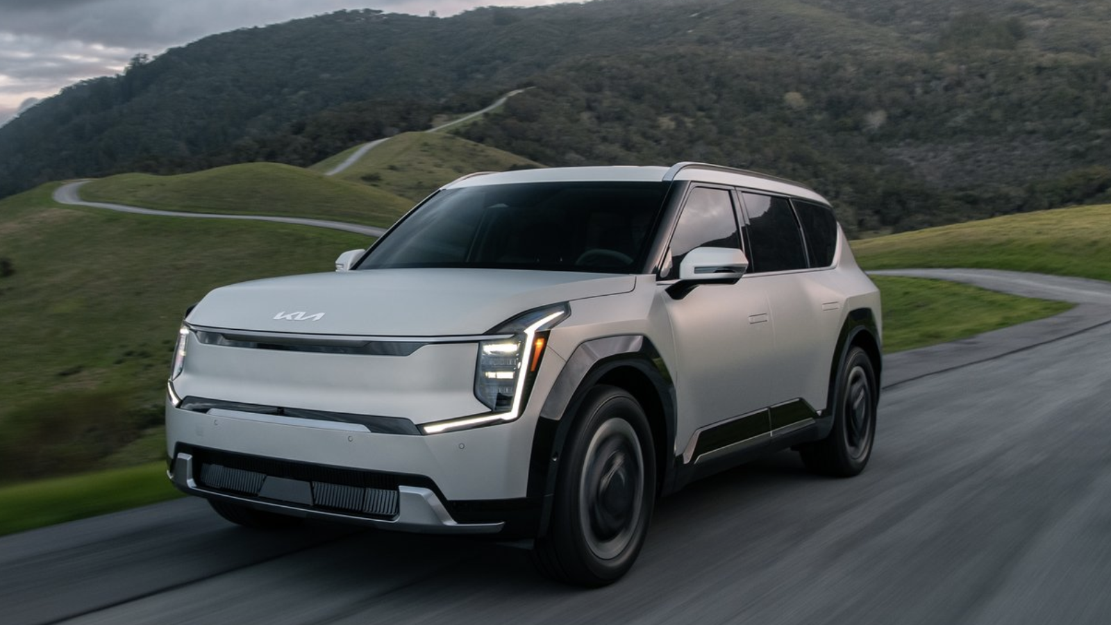 Everything We Just Learned About The Electric Kia EV9 3-Row Family SUV