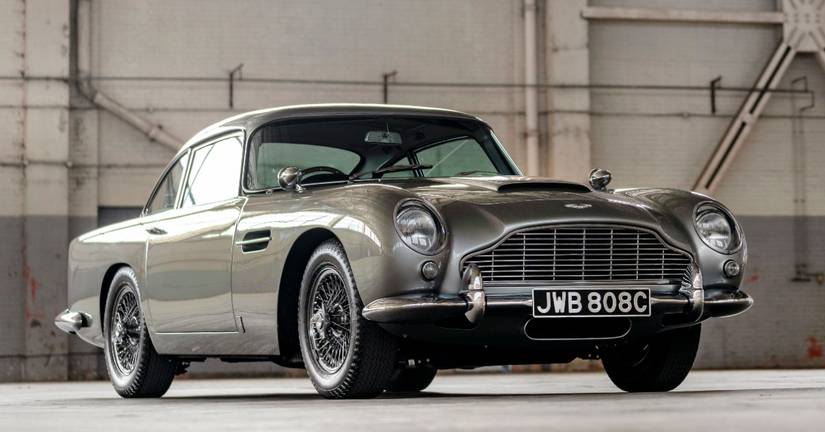 10 Vintage European Cars That Are True Collector's Gems