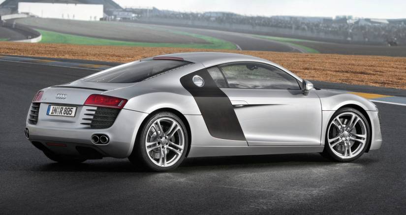 Why The First-Gen Audi R8 Is The Perfect Budget Daily Driving Supercar