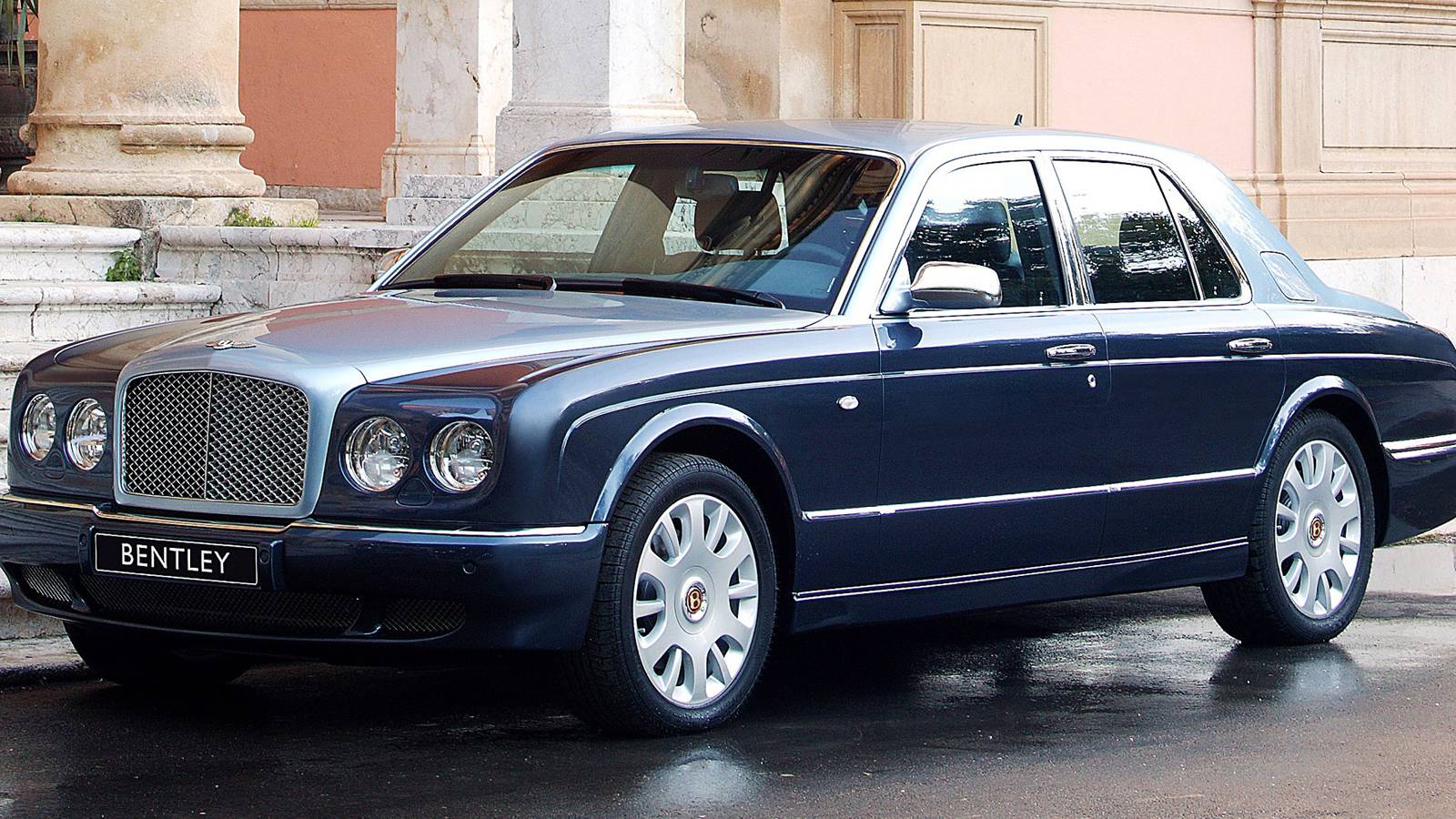 1999-2009 Bentley Arnage: Prices, Specs, And Features