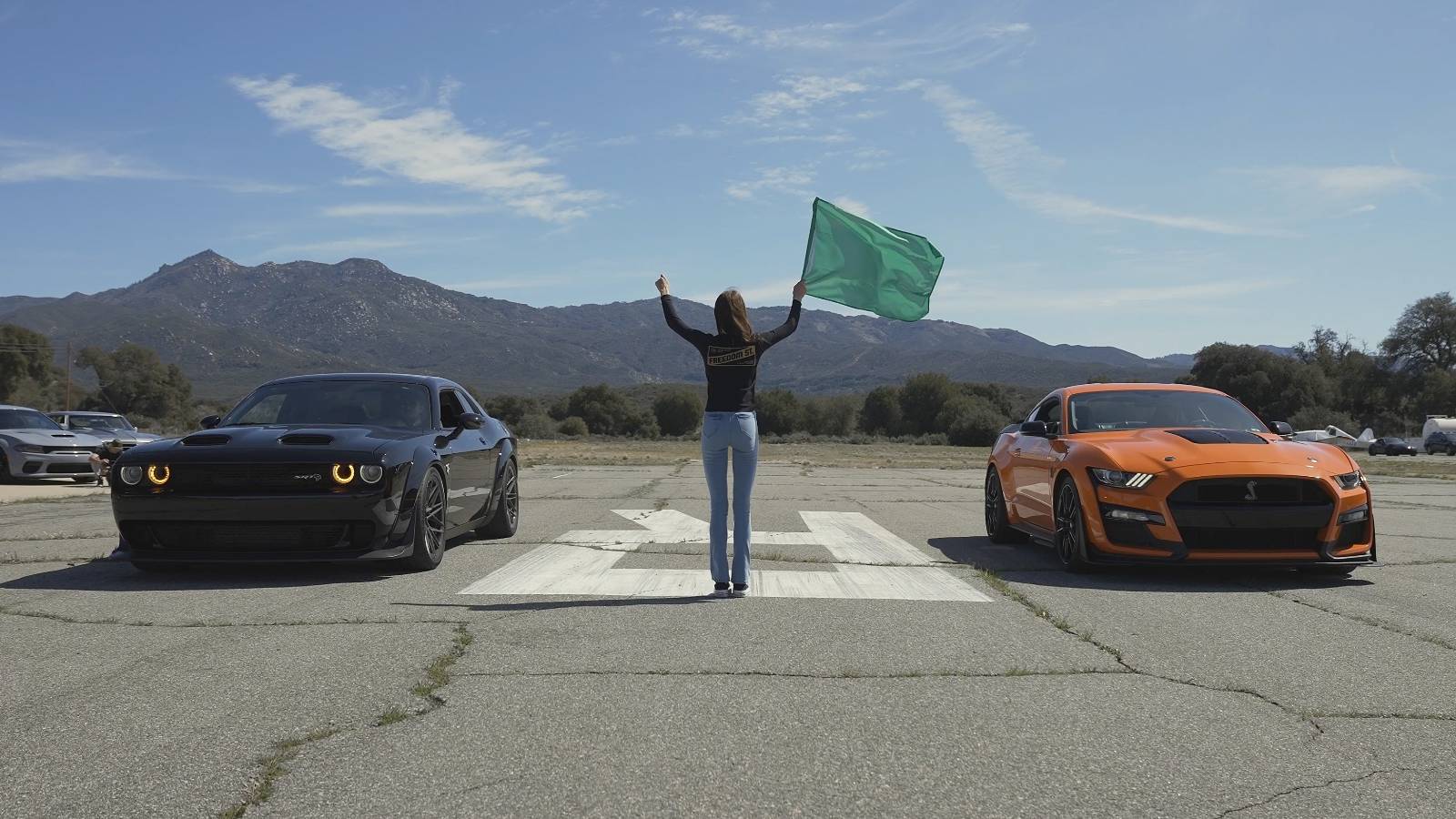Watch This Challenger Hellcat And Shelby GT500 Race In An Epic ...