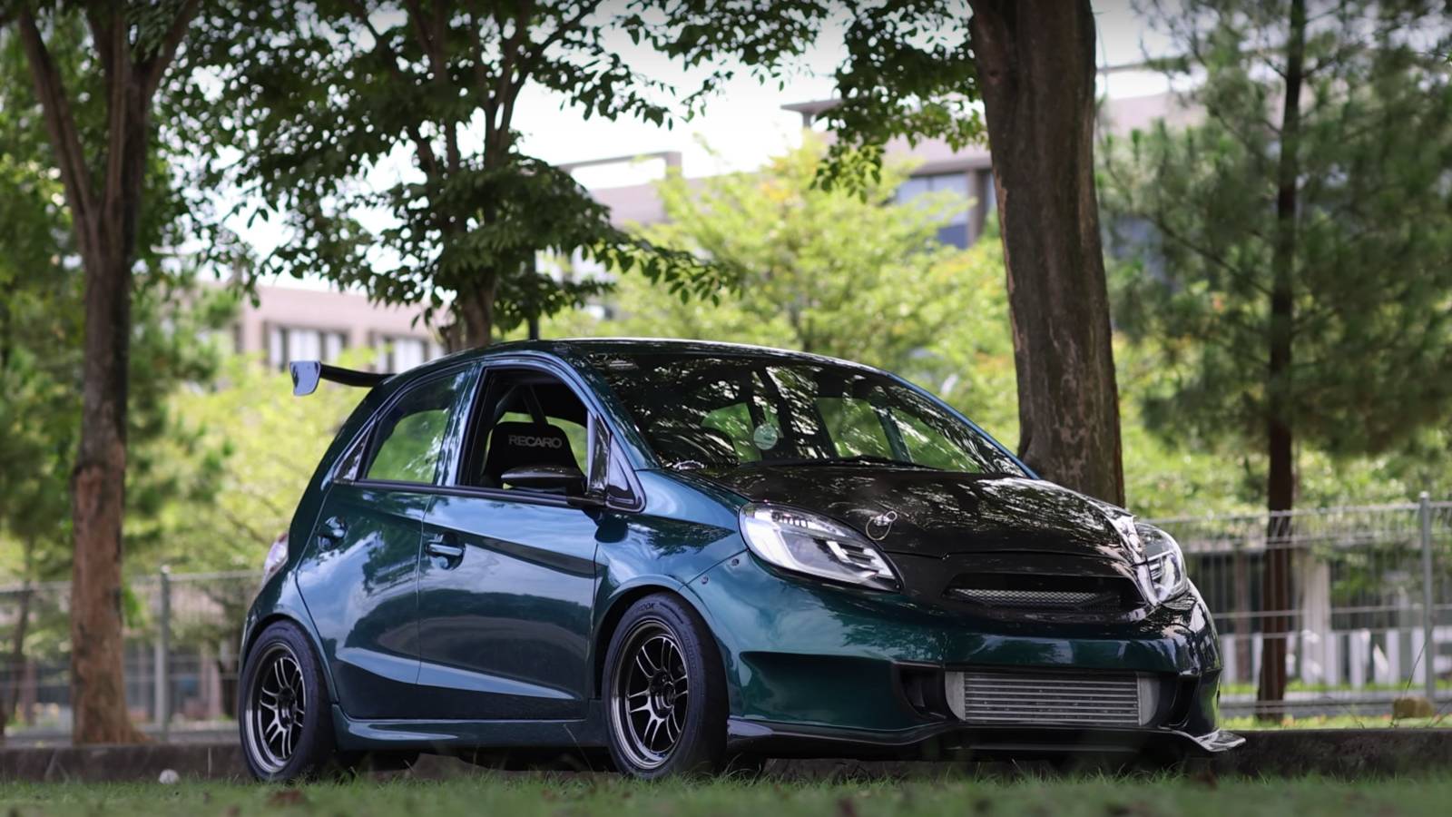 Larry Chen Finds A Pocket Rocket Honda That You've Probably Never Heard Of