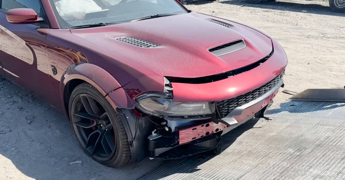 This Wrecked Dodge Charger Has A Big Surprise Under The Hood For Its ...