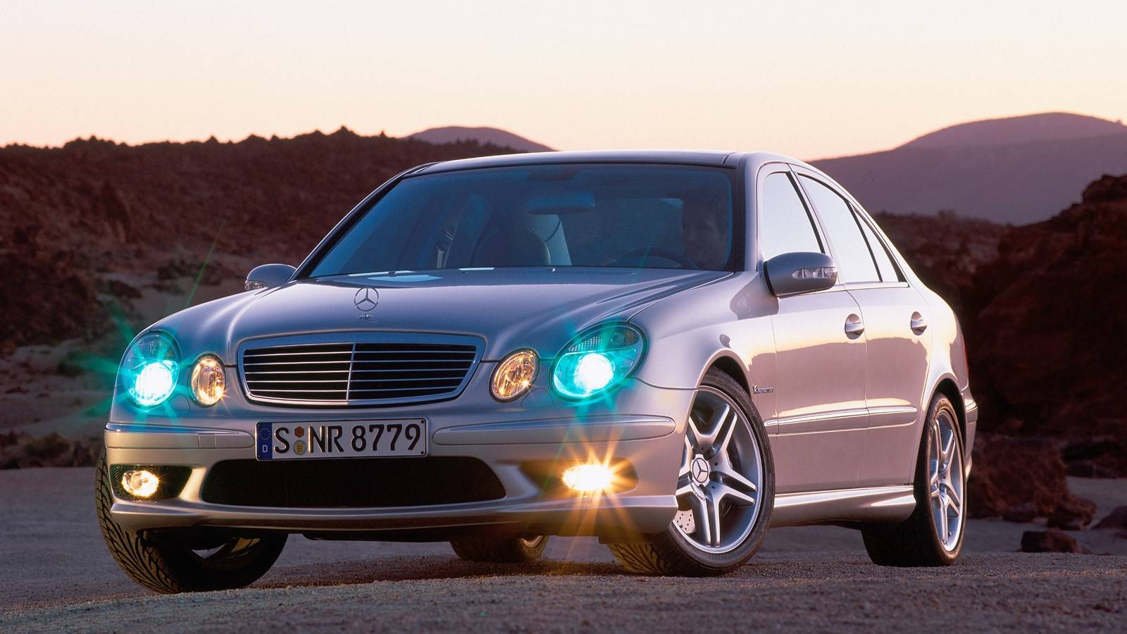 Why The Mercedes-Benz E55 AMG Sports Sedan Remains An Underappreciated ...