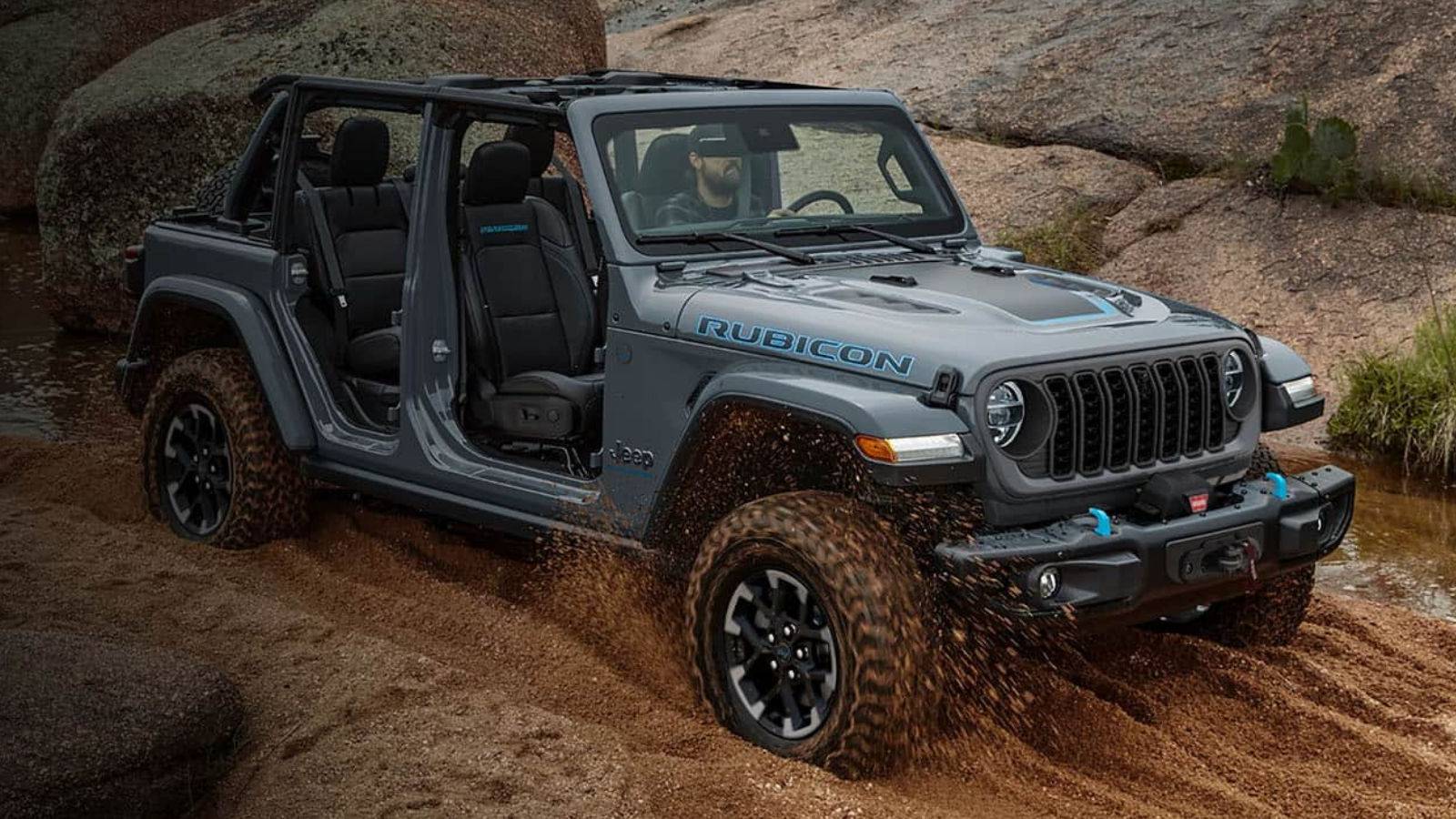 Why Americans Still Love The Jeep Wrangler Over New Ford Bronco