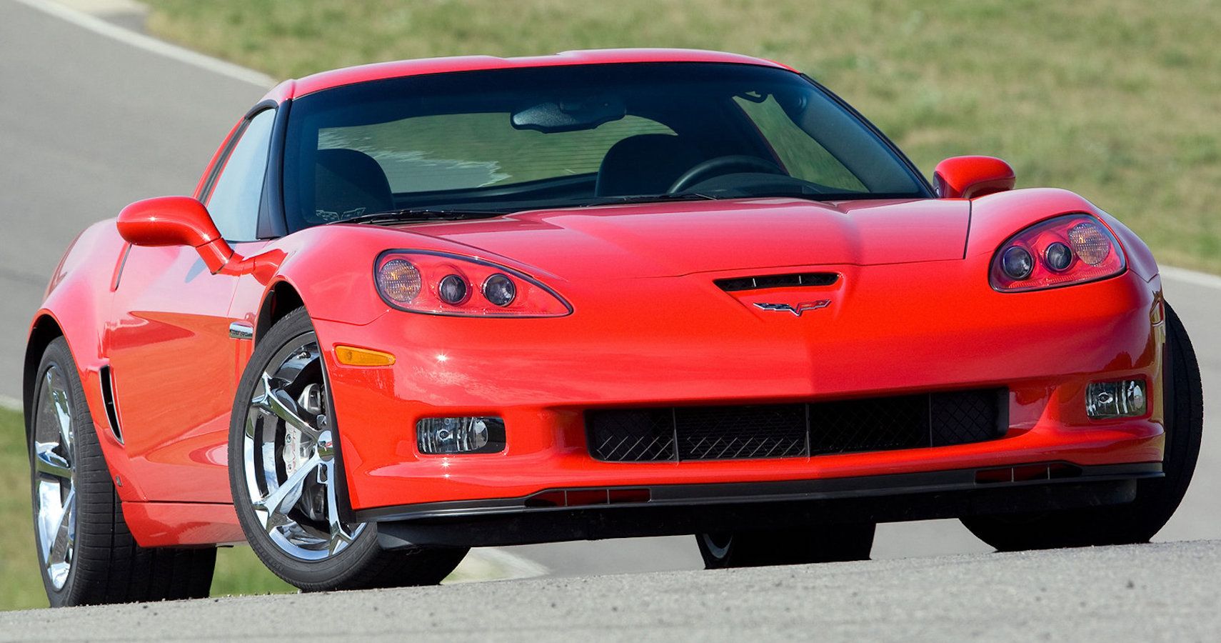 Why Buying a Used C6 Chevy Corvette Is a Smart Money-Saving Move