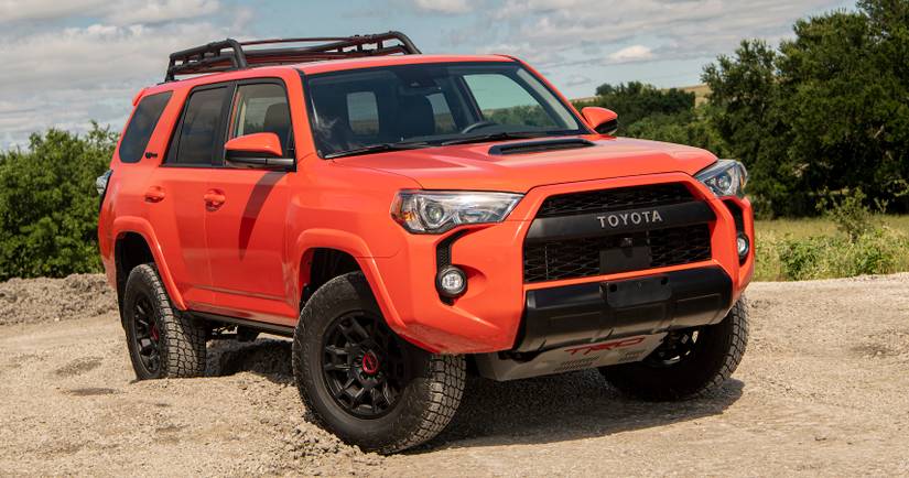 10 Small SUVs That Dominate Off-Road