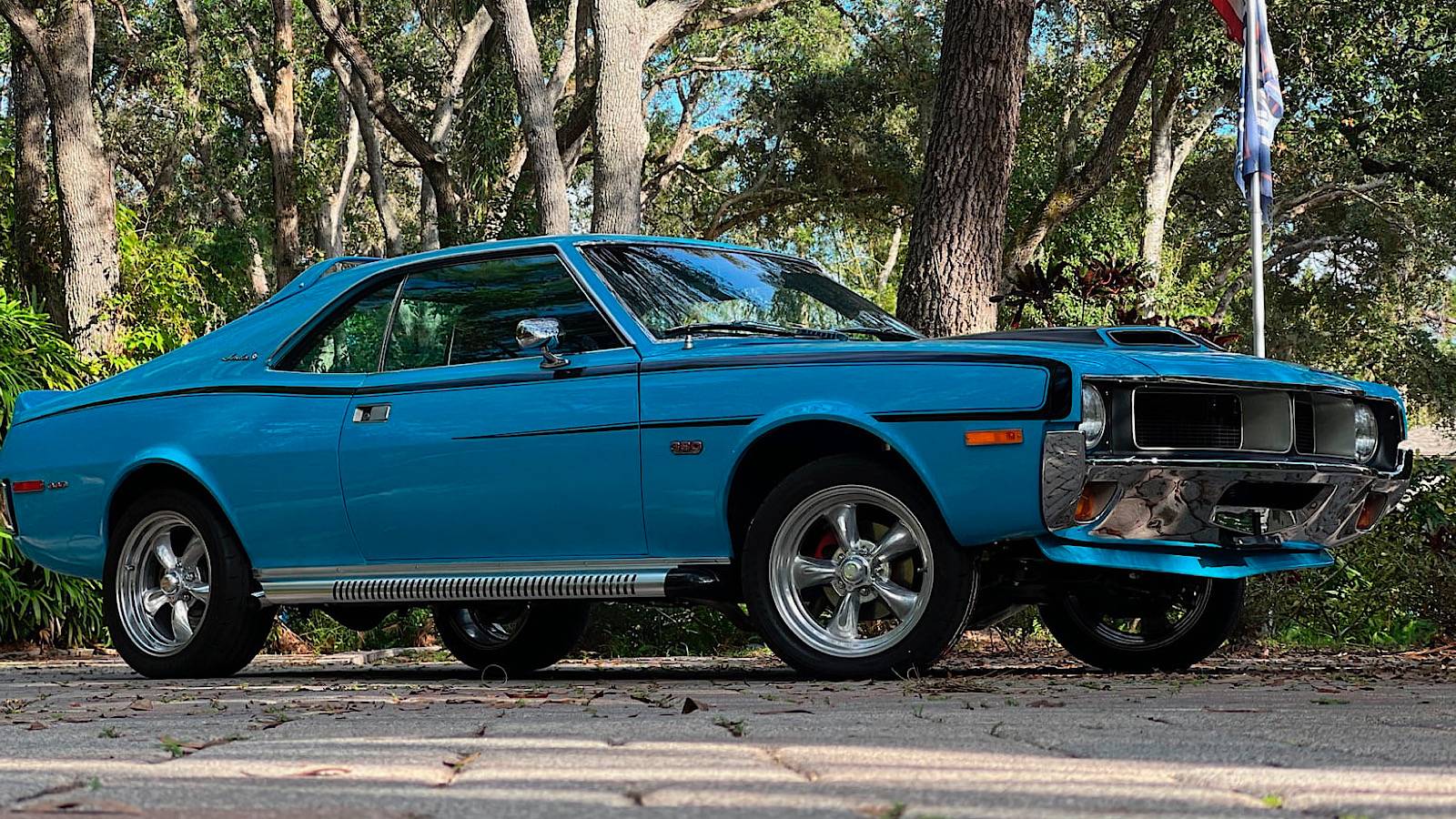10 Affordable Classic American Cars With Timeless Appeal