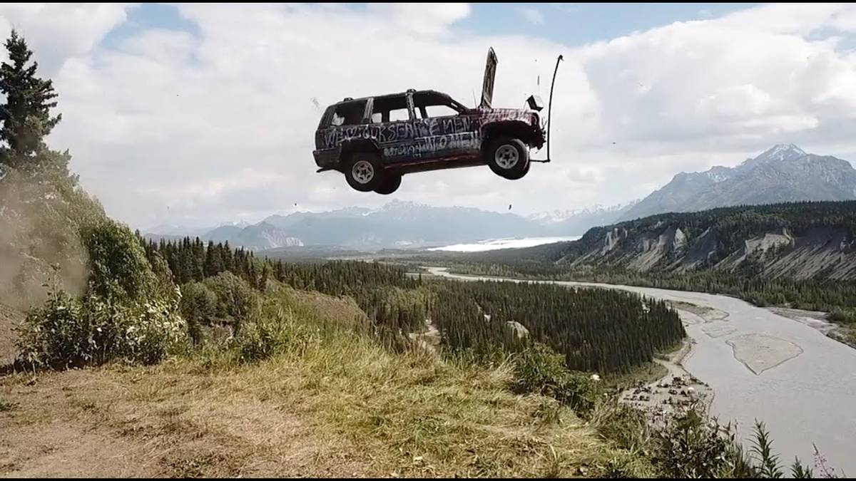 This Town In Alaska Hurls Cars Off A Cliff To Celebrate Our Freedom