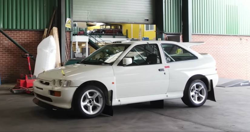 This 700-Mile Ford Escort RS Cosworth Provides An Unboxing Video Like ...