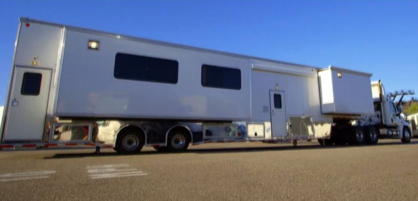 10 Biggest Celebrity Motorhomes For Living The Sweet Life