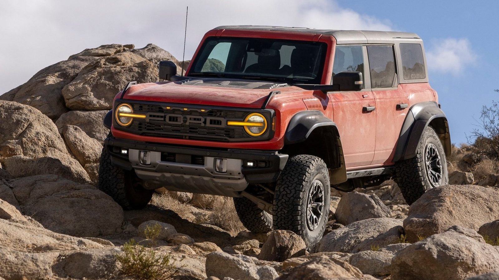 The Ford Bronco's Evolution In Photos: From Compact SUV To Rugged Raptor