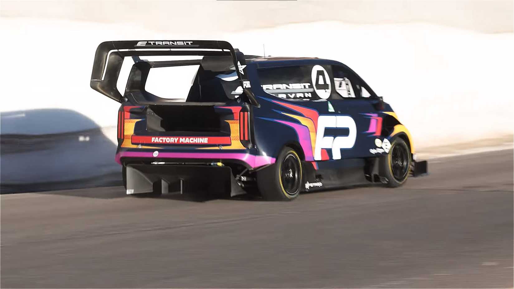 Ford Supervan 3: The 650 HP Van That Beat the McLaren F1
