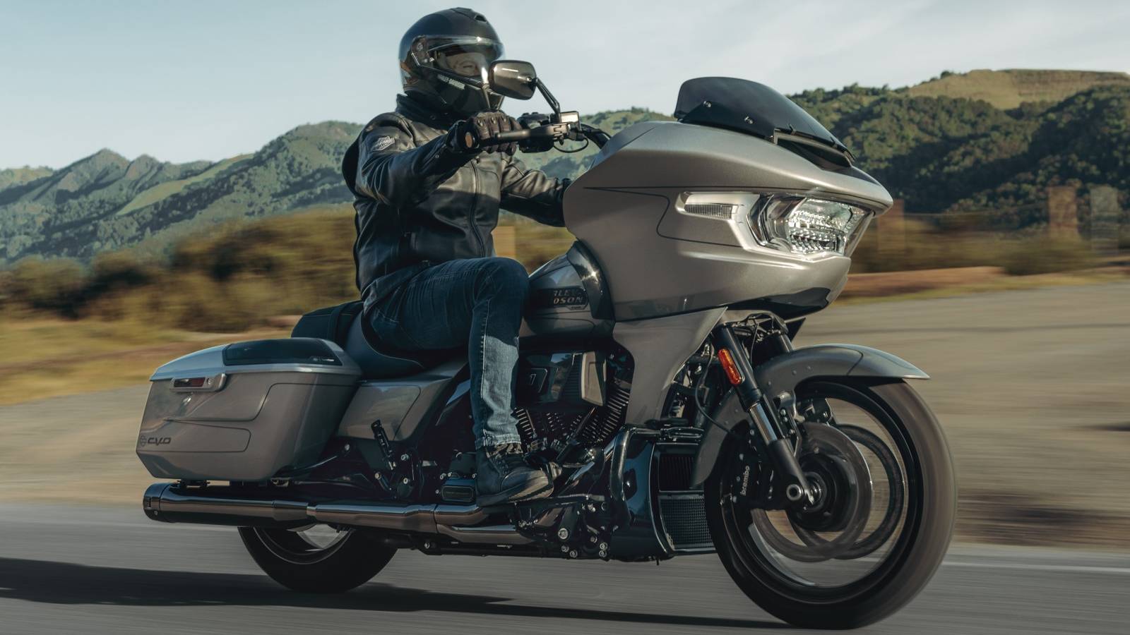 10 Safety Tips For Riding Your Motorcycle On The Highway