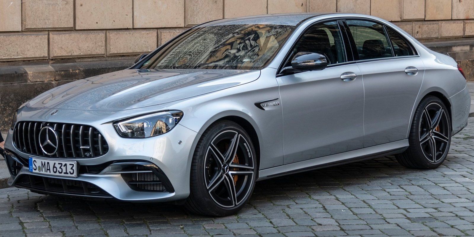 10 High-Performance Sedans For Winter Driving
