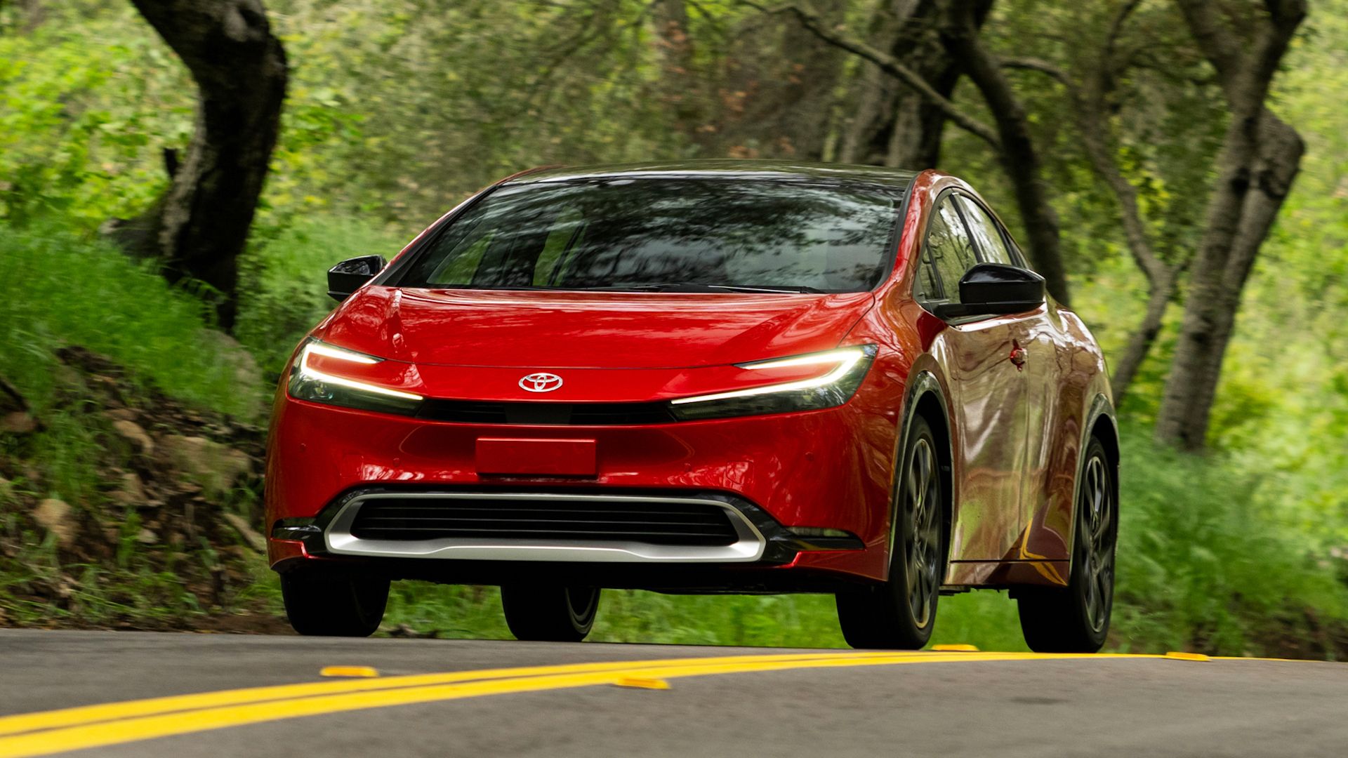 The Coolest Toyota Prius Never Made Is A Slick Concept Rendering