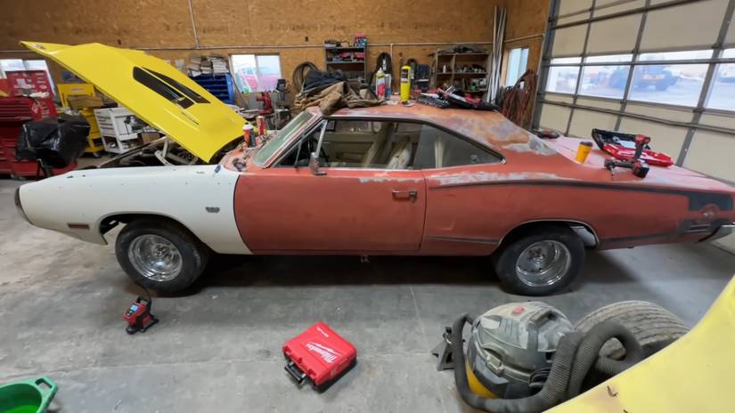 A Fugitive Abandoned This 1970 Dodge Super Bee Barn Find For 40 Years