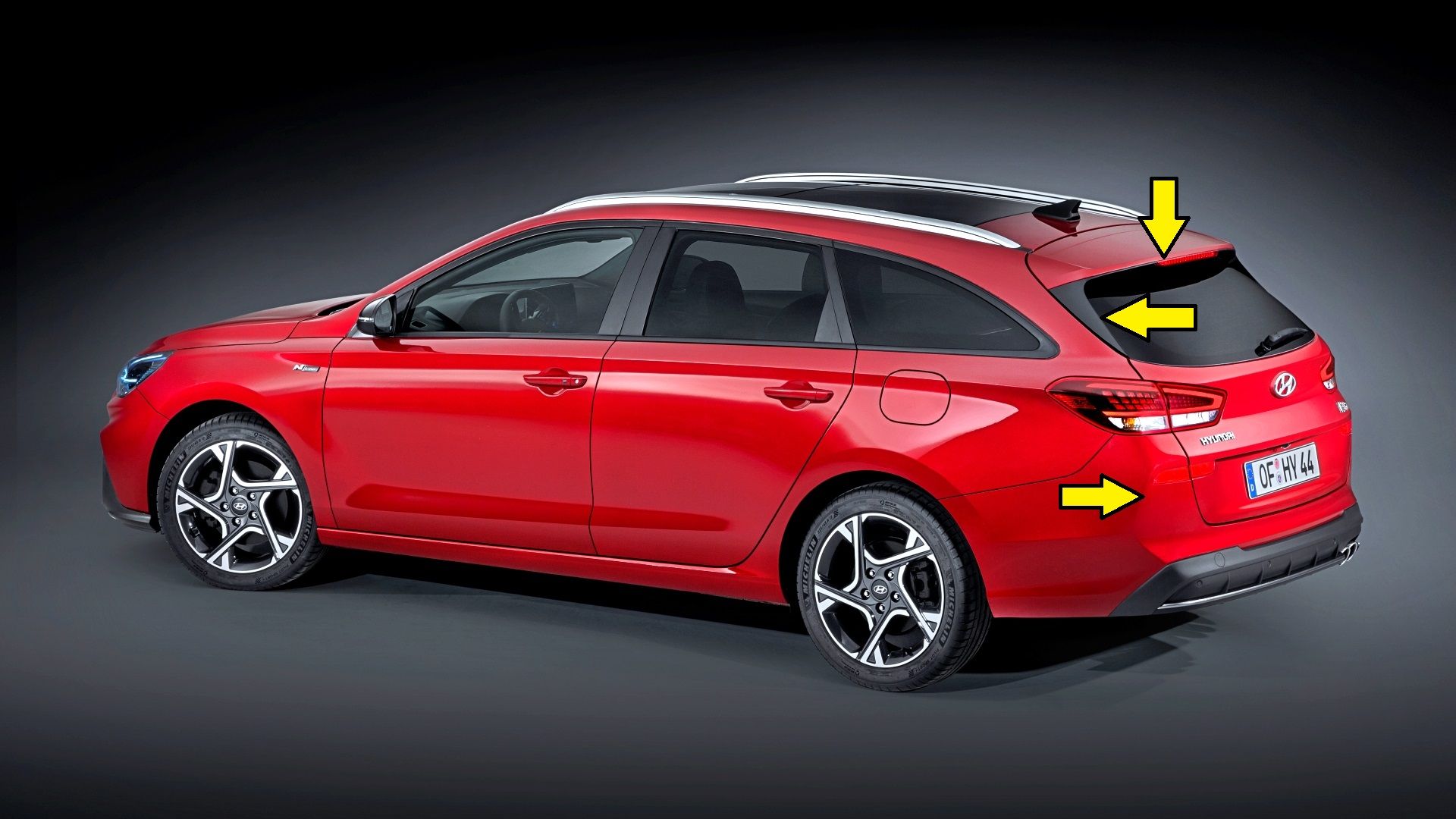 HotCars Explains: Aerodynamic Lift and Downforce – What It Is And How ...