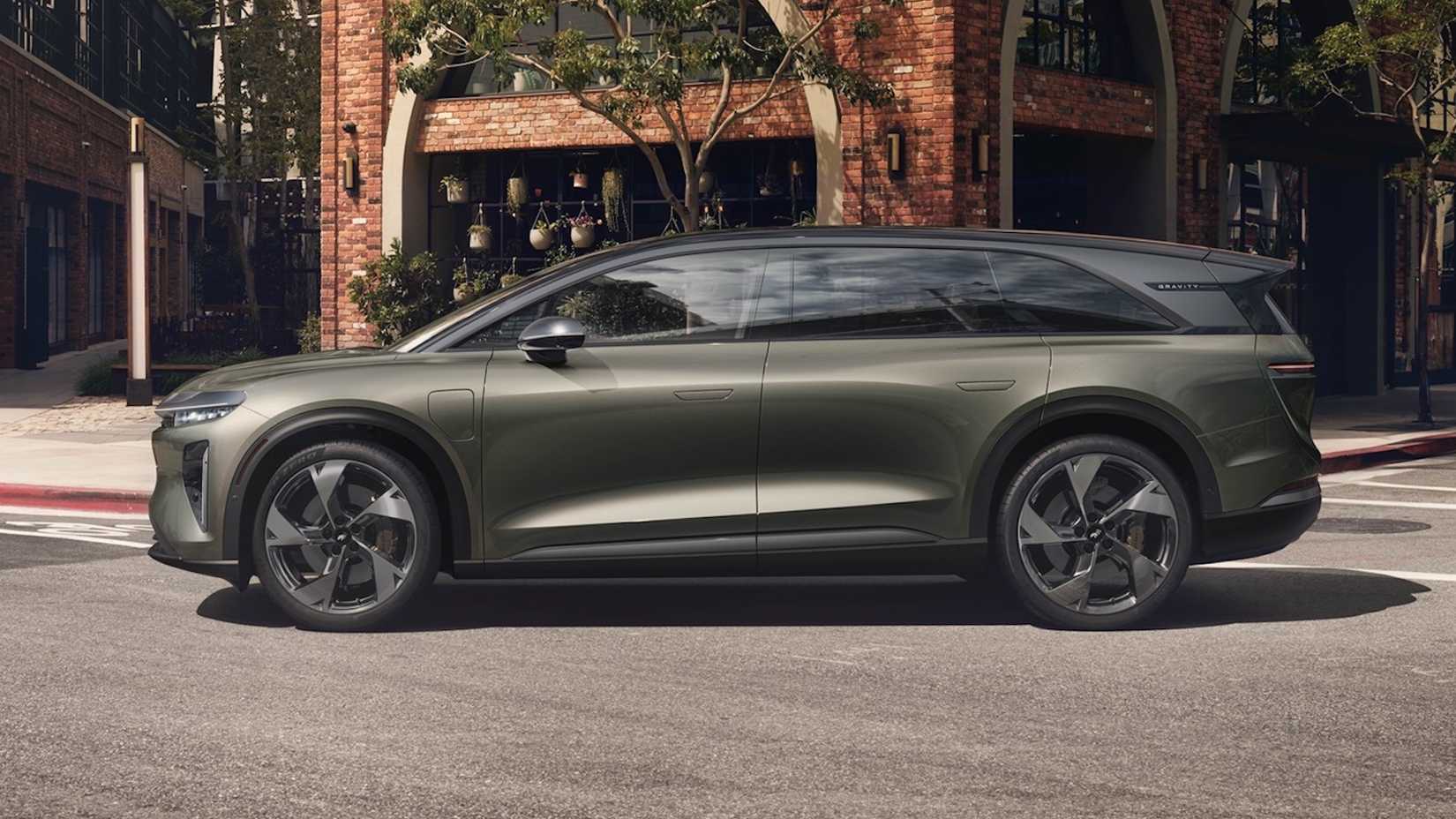 New Lucid Gravity's 450-Mile Powertrain Just Got Even Better