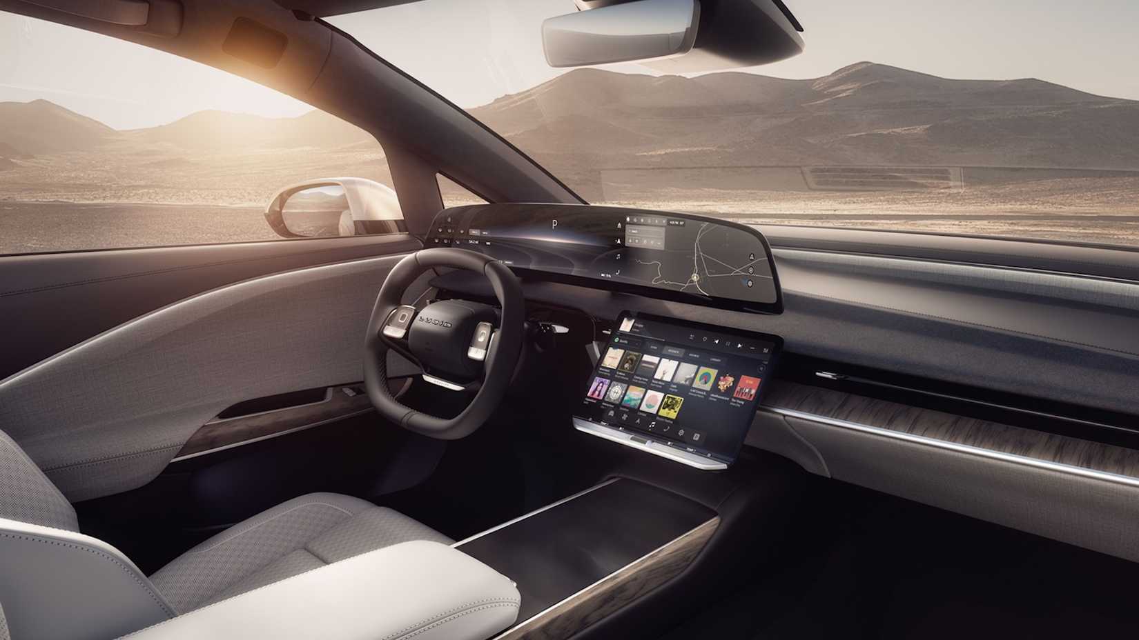 Buzz Awards: Lucid Gravity Named Best Luxury Vehicle For 2026