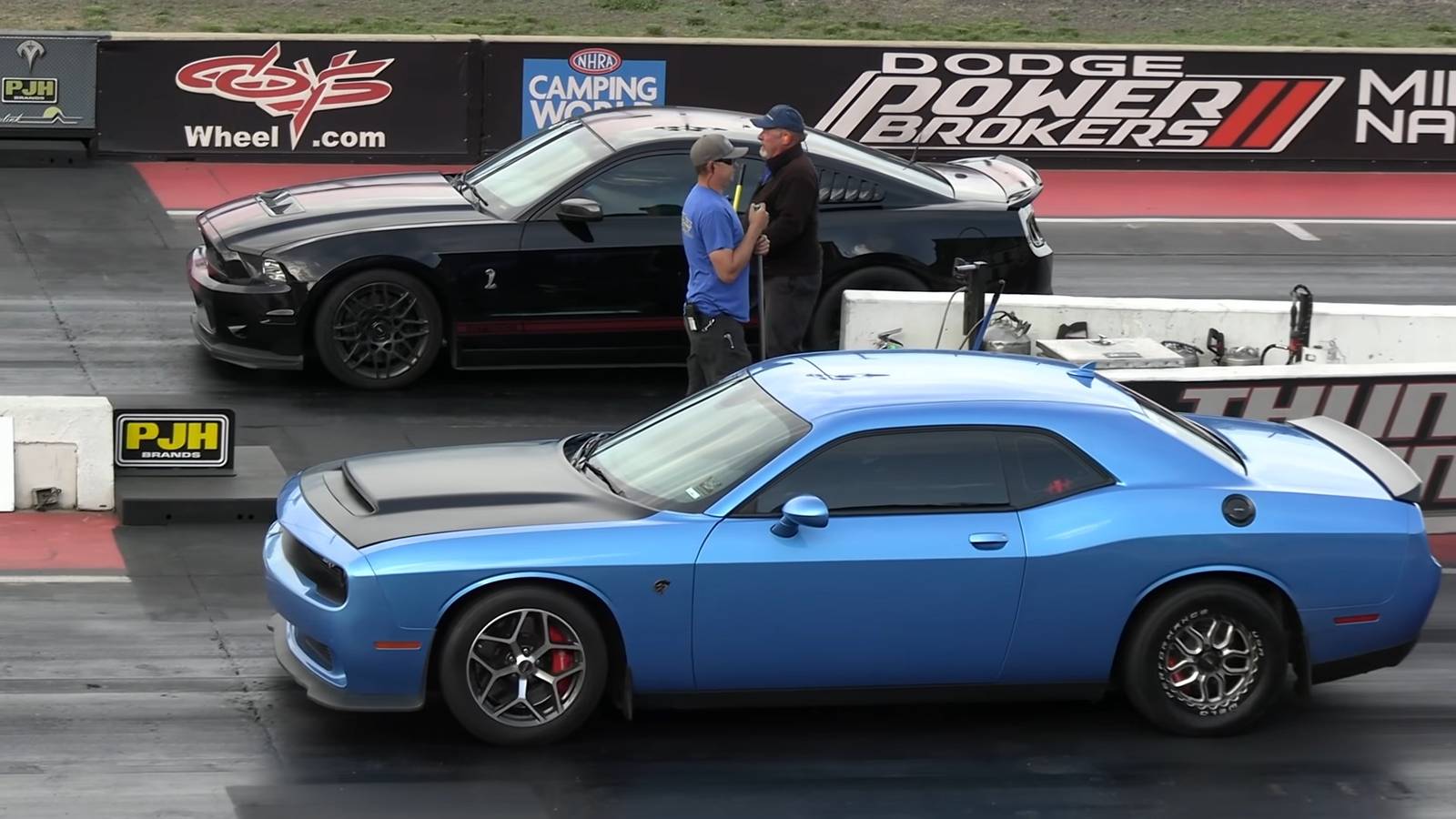 Watch This Dodge Challenger Hellcat Dominate A Shelby GT500 At The Strip
