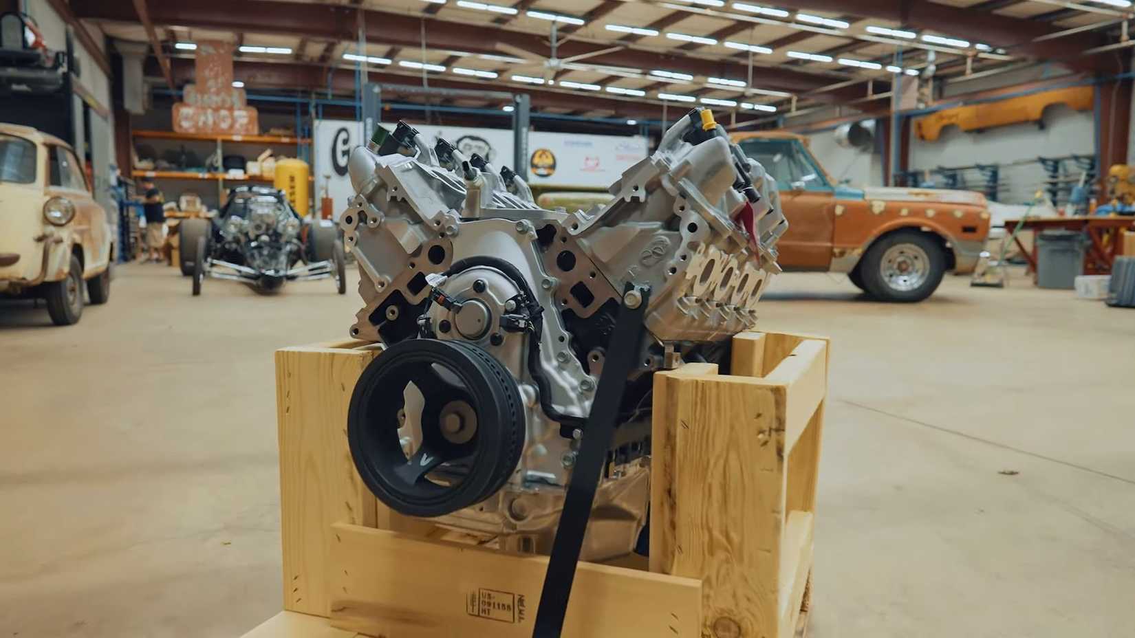 12 Things About The New Chevrolet Performance 6.6-Liter V8 Crate Engine ...