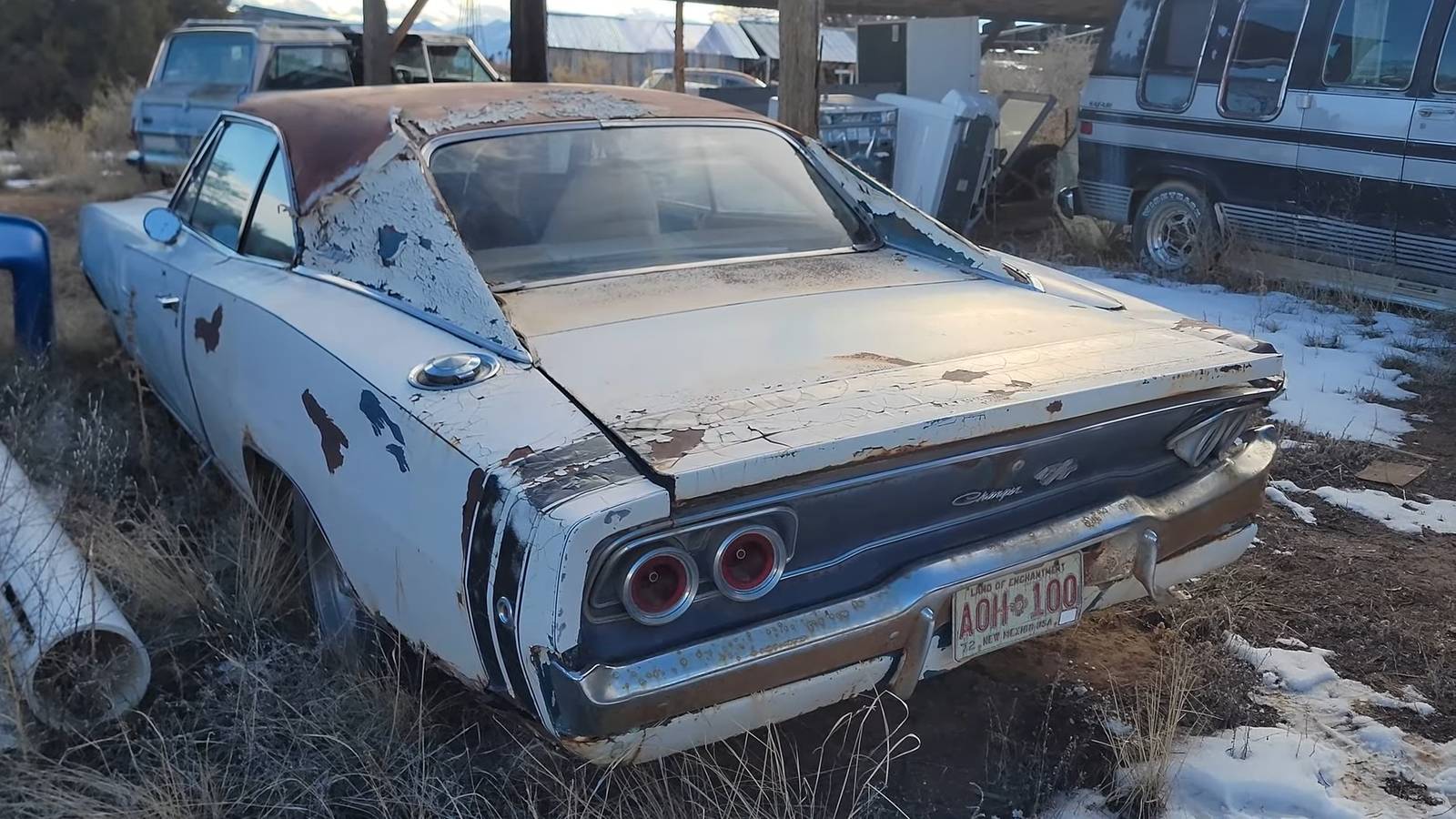 Desert Car Hunter Discovers Rare 1968 Dodge Charger Rt Sitting For 50