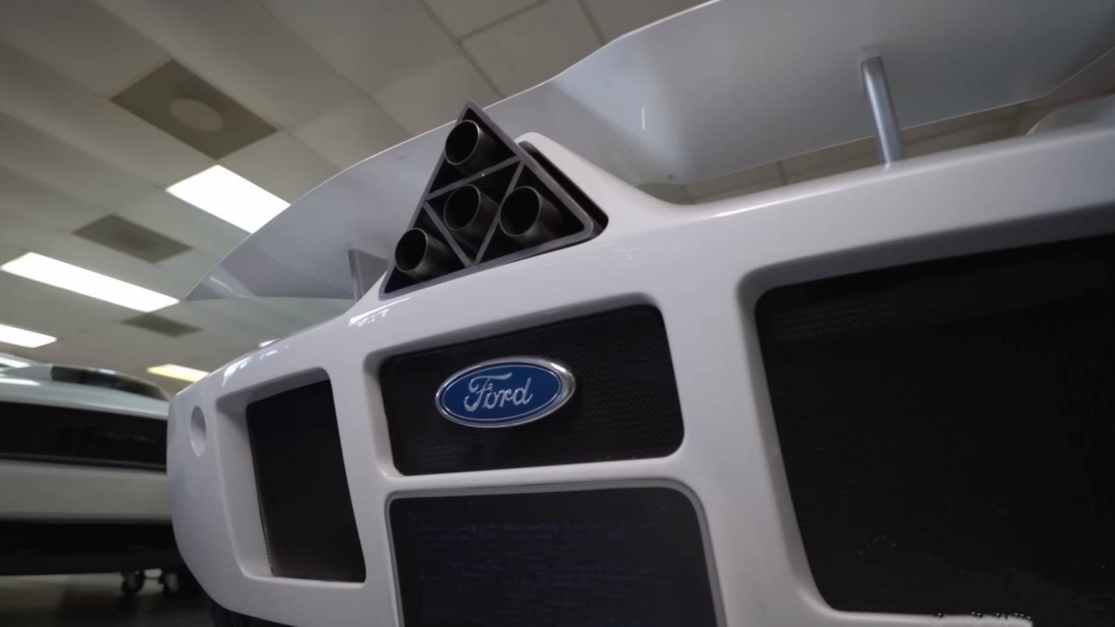 Ford’s Forgotten Supercar Was Years Ahead Of Bugatti And McLaren